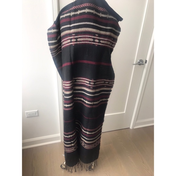 Infinity Raine | Accessories | Aztec Print Fringe Blanket Scarf | Poshmark